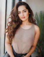 Aditi Mistry Age: Biography, Family, Boyfriend, Net Worth, Wiki ...